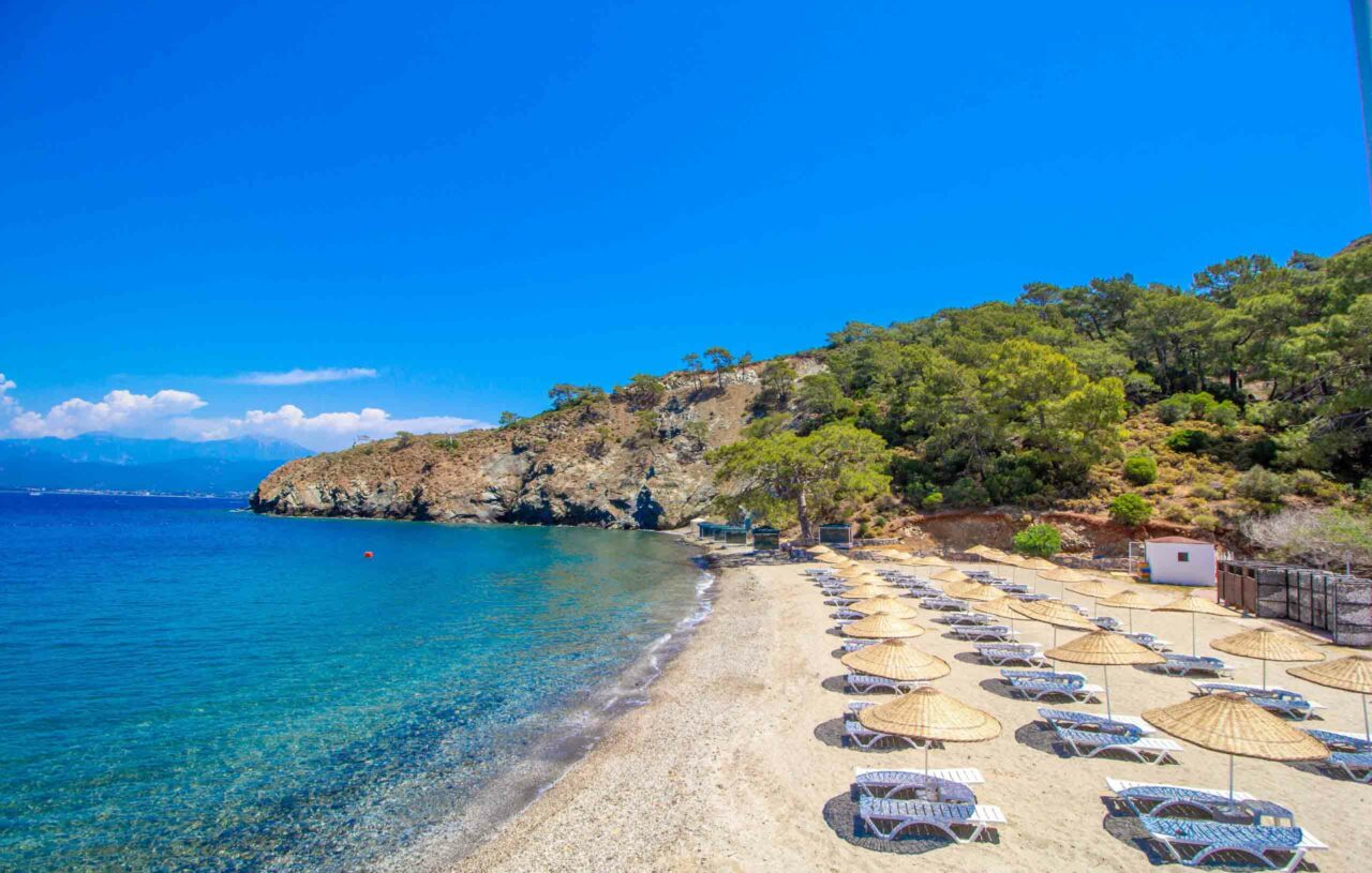 Bayanlara Özel Plaj - Zehra Kuleli Beach | Zehra Hotels